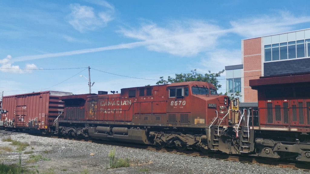 CP 8570